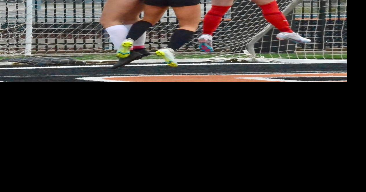 Coweta girls soccer takes consolation title in Stillwater Cup