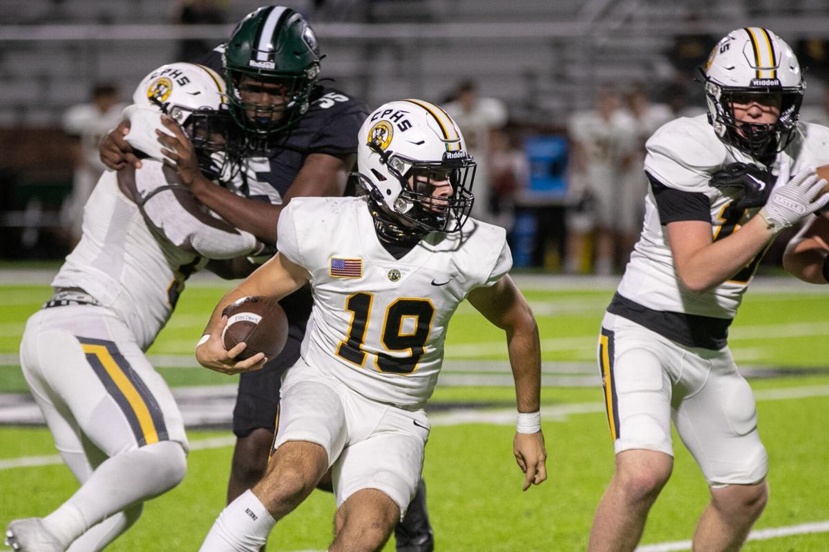 Sandites fall to Muskogee in district football opener