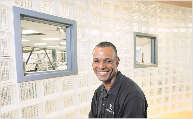 No Debating it: Forensics Class Helps: Nontraditional students find ...