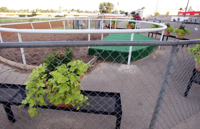 Tulsa Fair Meadows could lose live horse racing