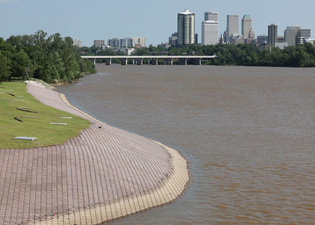 HF Sinclair refinery works to keep Arkansas River clean