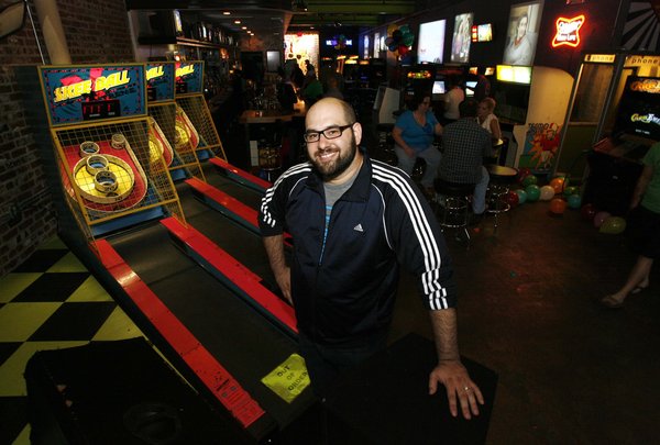 The Max Retropub: It's that radically awesome pub that gives adults a ...