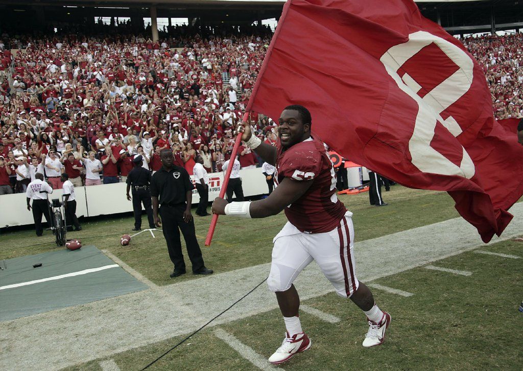 Dallas Cowboys sign OU's Casey Walker; Chargers sign Chuka Ndulue