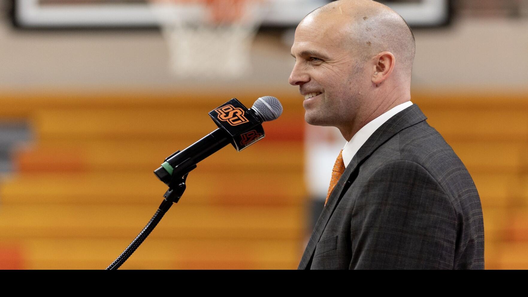 Indicted state Cabinet member David Ostrowe now on leave