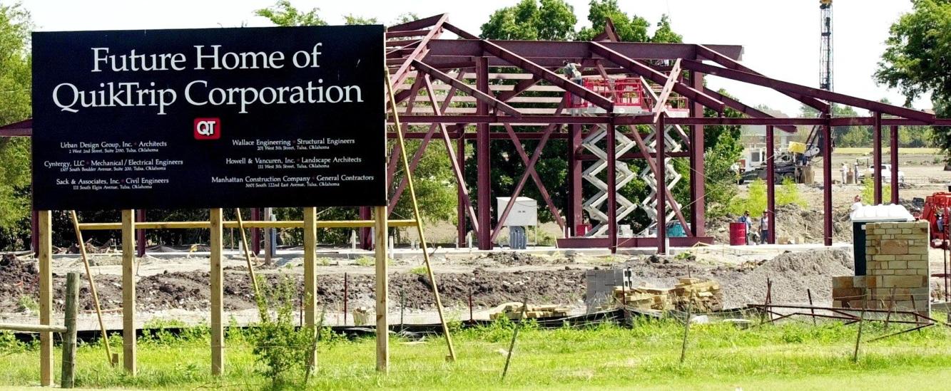 Burt Holmes, QuikTrip co-founder, dies at 93