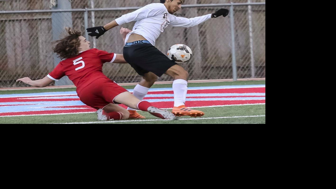 Coweta Tigers win fourth strait, defeat Collinsville, 2-0 | Sports ...