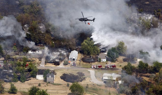 At least 8 homes destroyed in Tulsa-area wildfires