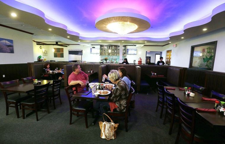 Review: Ichiban Japanese Steak House & Sushi Bar brings show to Owasso