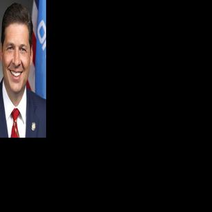 Jessica Garvin and Shane Jett mugs