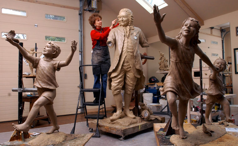 Tulsa sculptor Rosalind Cook retires, writes book on her career