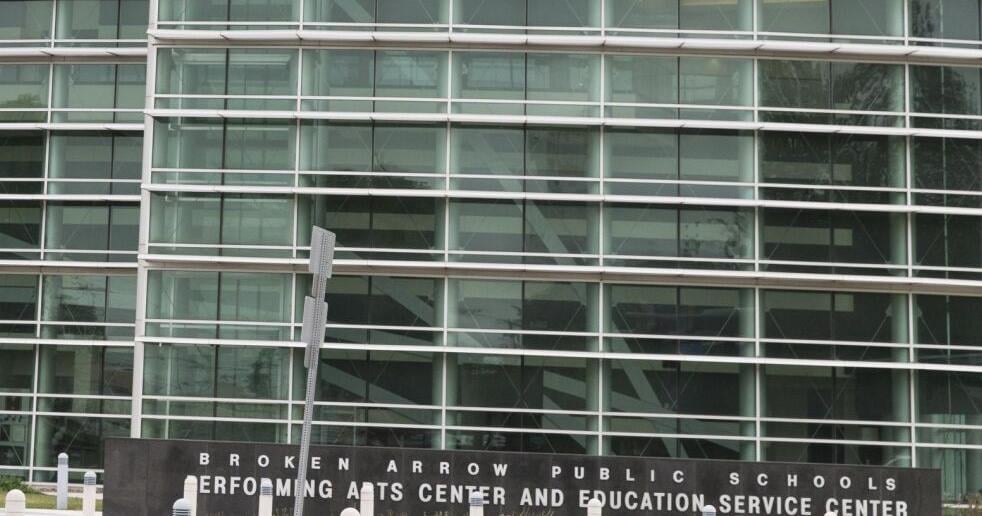 Broken Arrow, Owasso school leaders address funding freeze