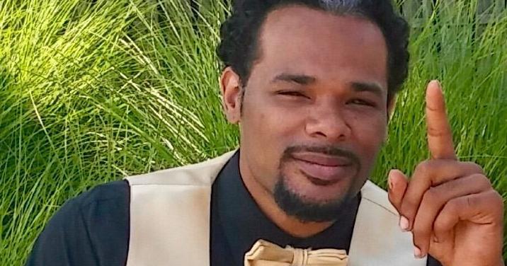 Michael Boles, 31