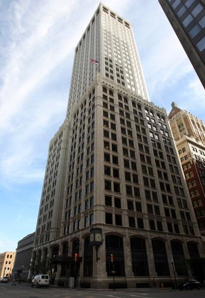Mid-Continent Tower's sale ends litigation in Tulsa