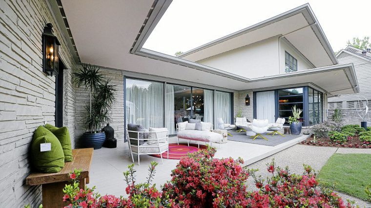 Zarrow family home featured in Designer Showcase