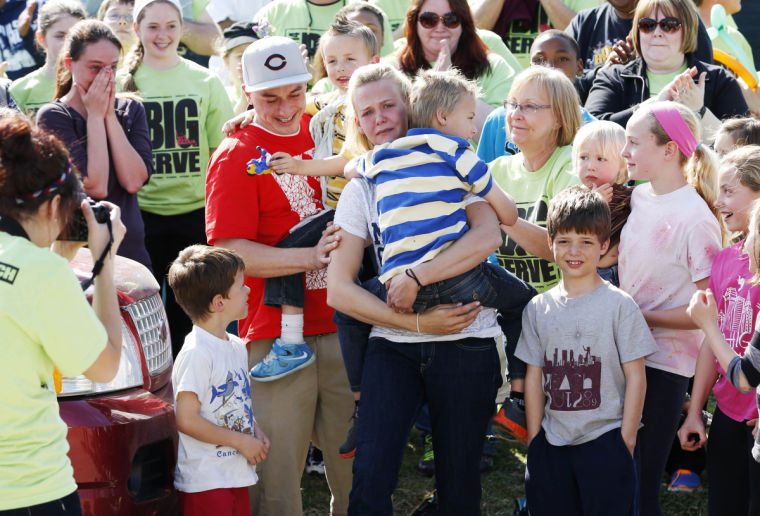 Photo Gallery: Recovering meth addicts see new home for first time ...