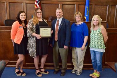 Judge Huggins gets June Wagoner chamber honor