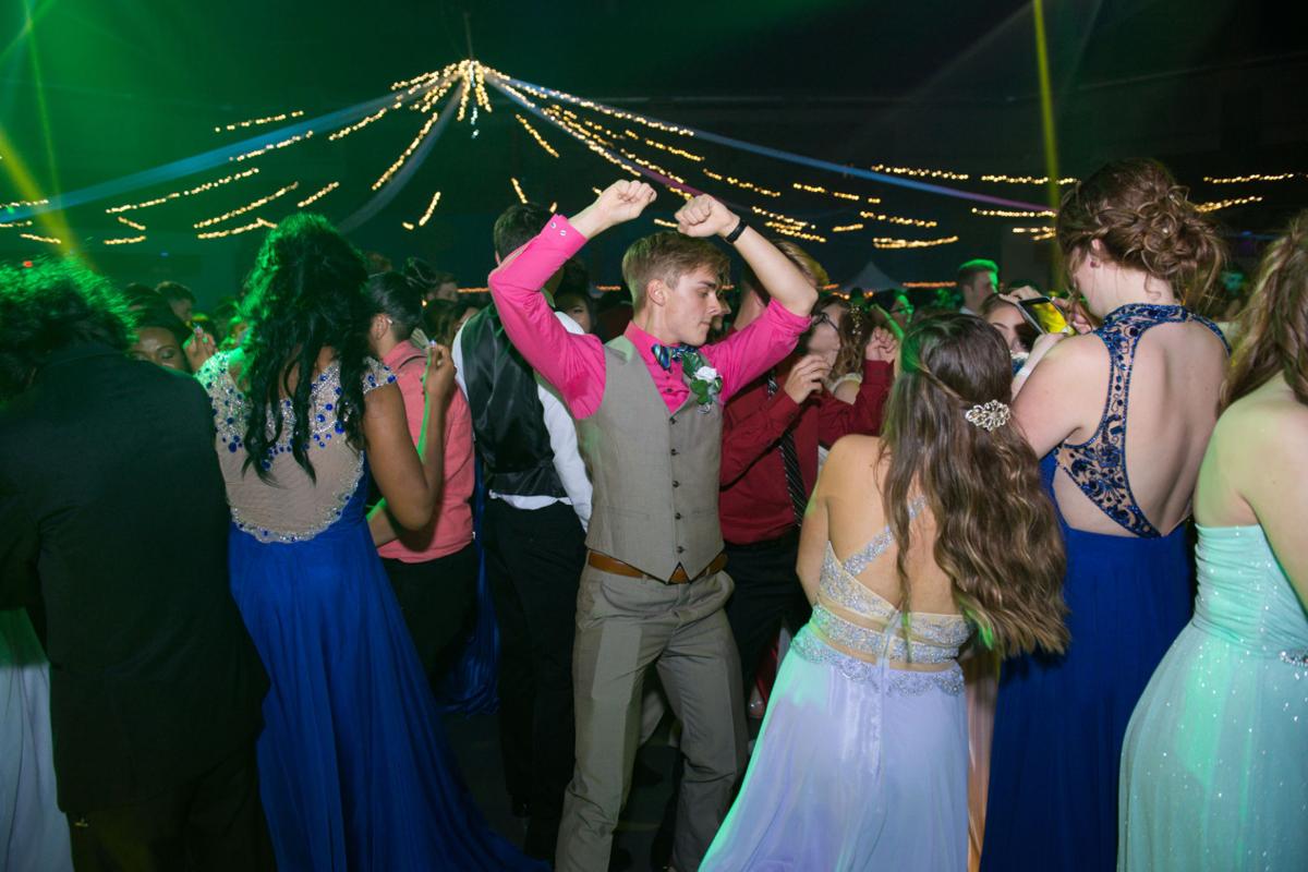 Photo Gallery: 2016 Union High School Prom | Latest Headlines ...