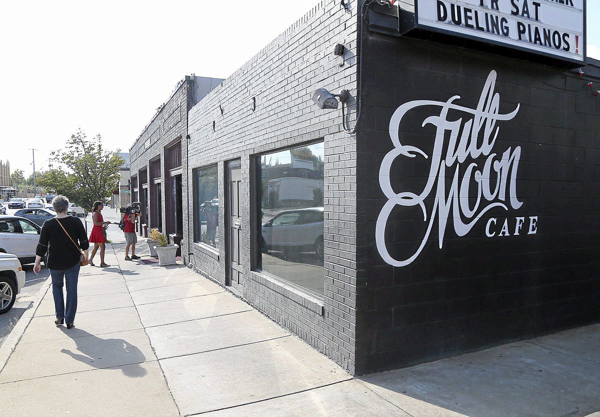 New restaurant takes over Cherry Street Full Moon Cafe location; Maryn ...