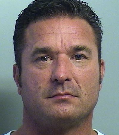Father of UFC main event fighter banned from Saturday Fight Night after ...