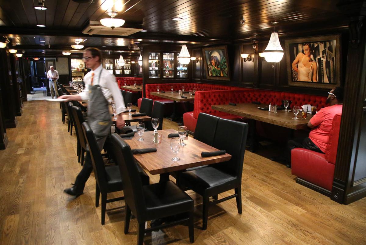 Review: Nola's Creole & Cocktails is throwback to Prohibition-era New ...