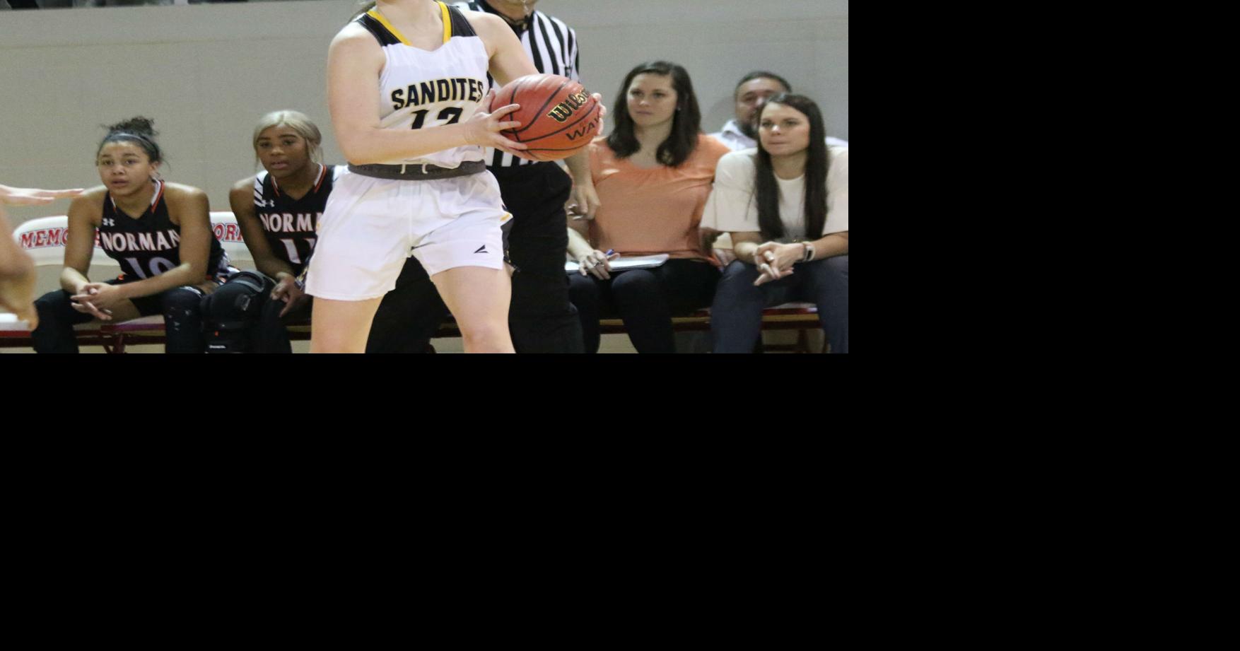 Girls basketball: Sandites have new faces this season