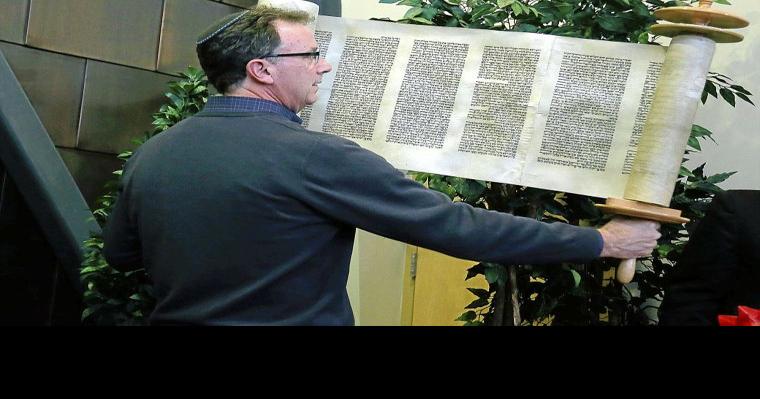 Column: Celebrating birthday of 'most influential rabbi in modern history'