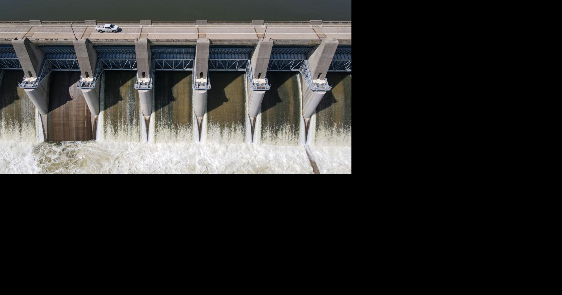 Army Corps of Engineers closes Fort Gibson Dam bridge