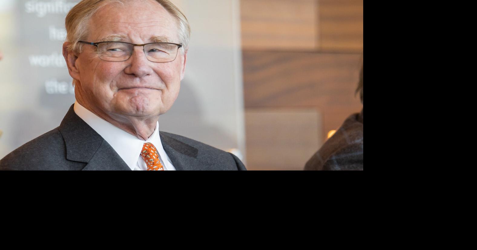 Legislature honors Burns Hargis for his service as OSU president