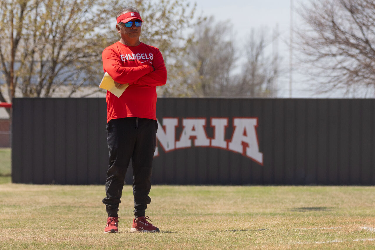 Patty Gasso's husband coaching softball at MACU