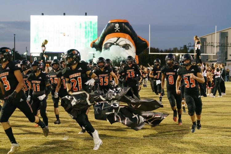 Victory Christian stays alive for district title in 44-14 win over Sperry