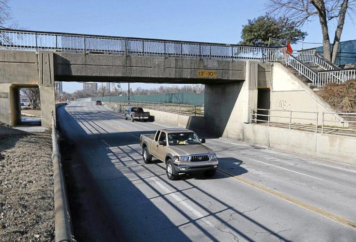 Riverside Drive to be closed this weekend while pedestrian bridge over ...