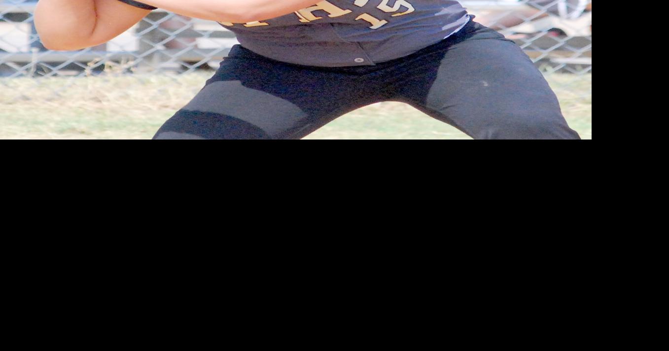 Lady Sandites lean on experience for 2014 season