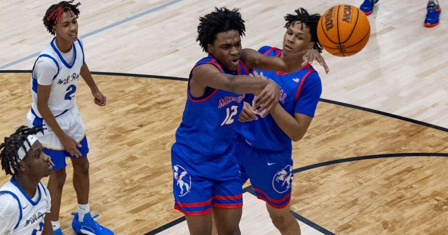 Isaiah Garrett shows exciting potential for Memorial