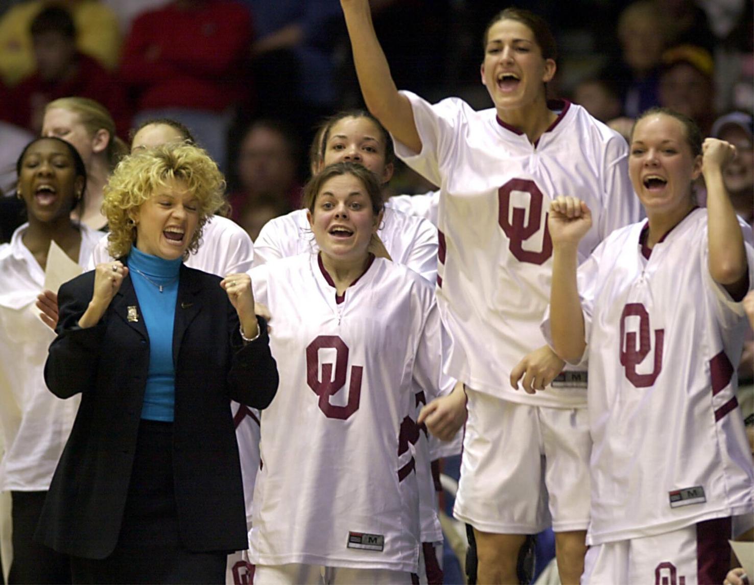 Oklahoma’s Sherri Coale announces her retirement after 25 seasons as ...