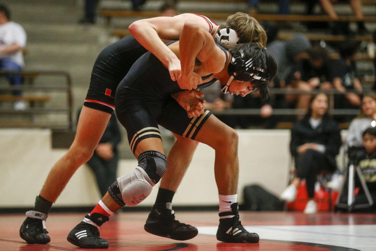 Broken Arrow wrestling unaccustomed to not being in the spotlight