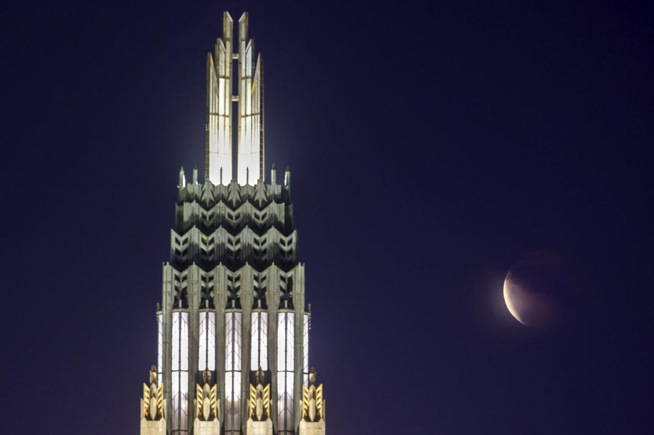 March 3 total lunar eclipse timing, forecast for Oklahomans