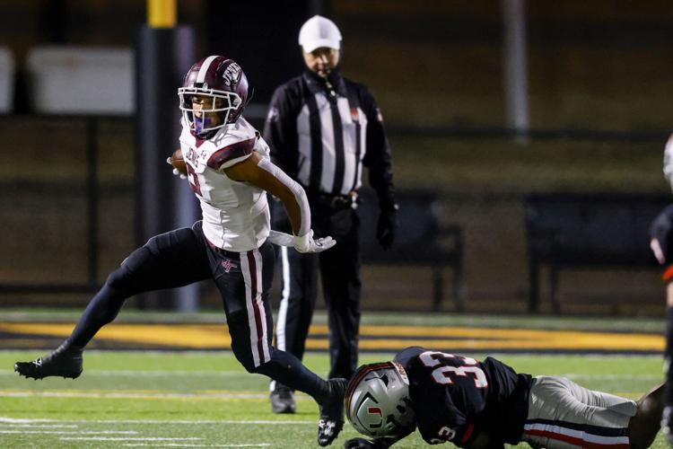 Major offers piling up for Jenks football standouts