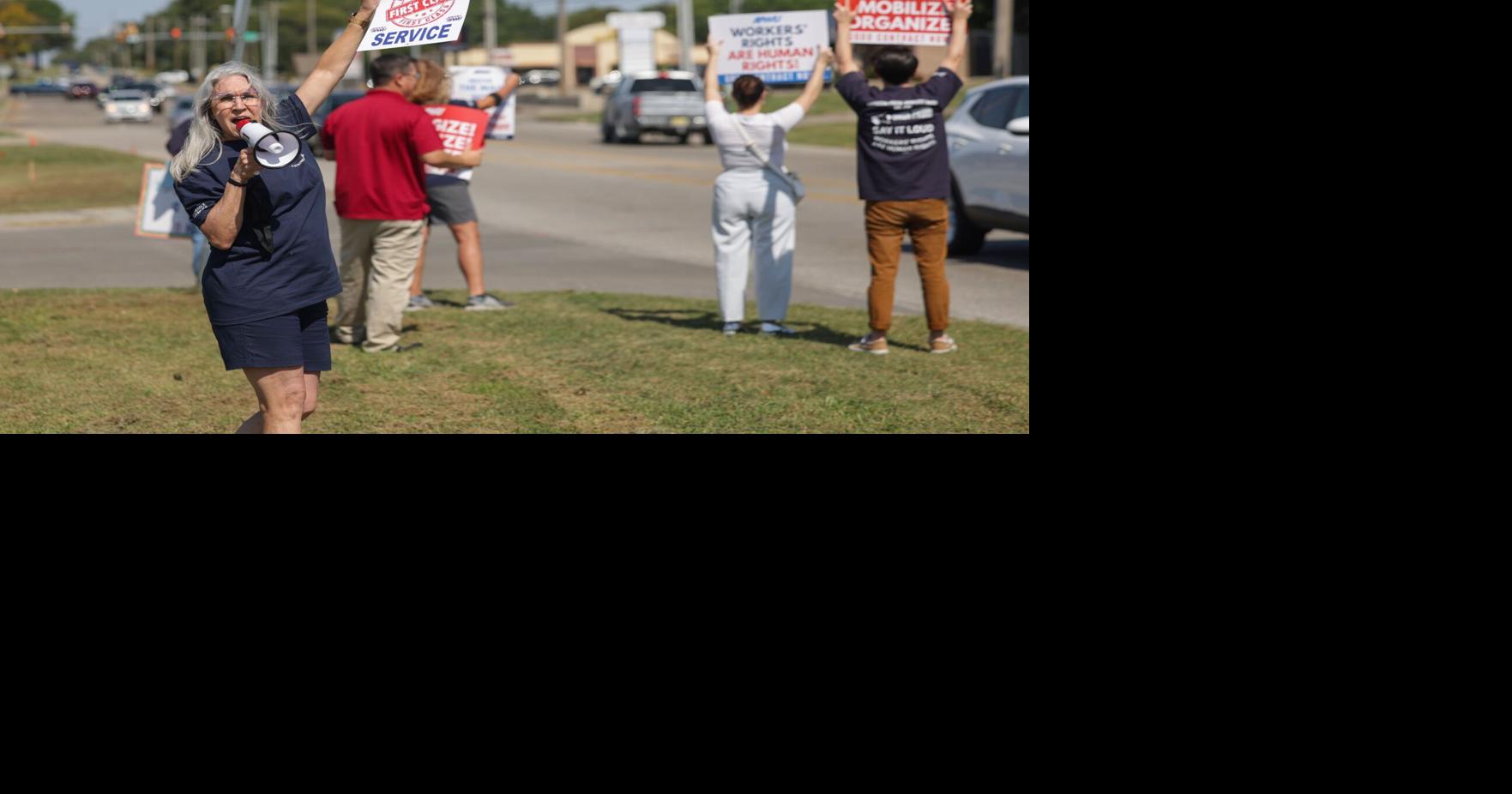 Postal workers union protests at Tulsa's processing center