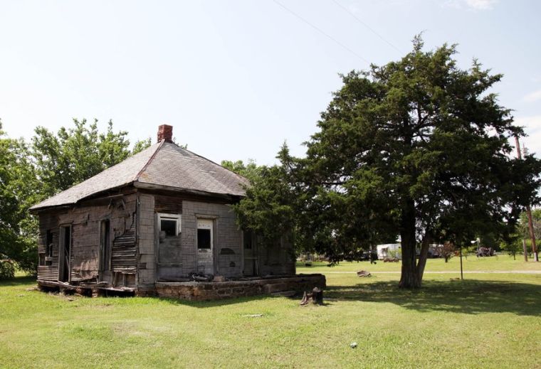 Tour visits historic all-black towns of Oklahoma | Lifestyles ...