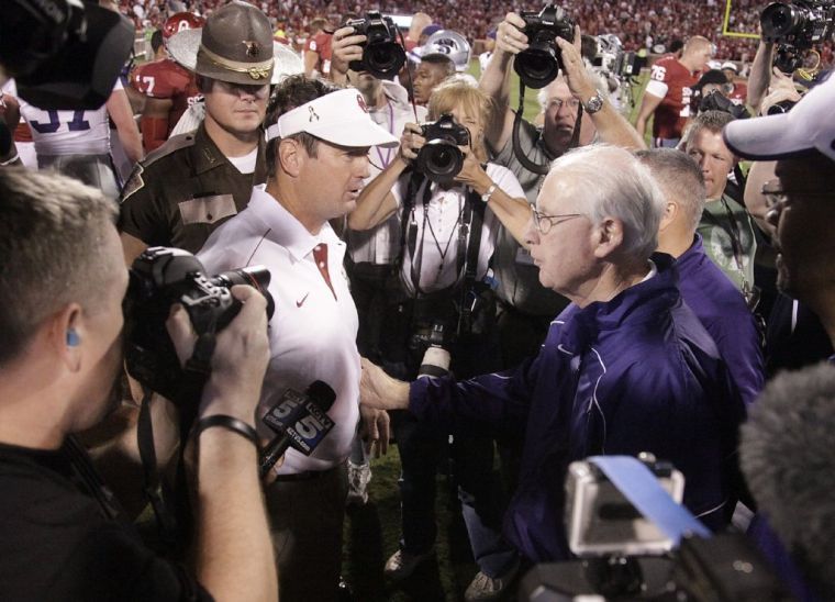 Snyder vs. Stoops a familiar coaching match-up