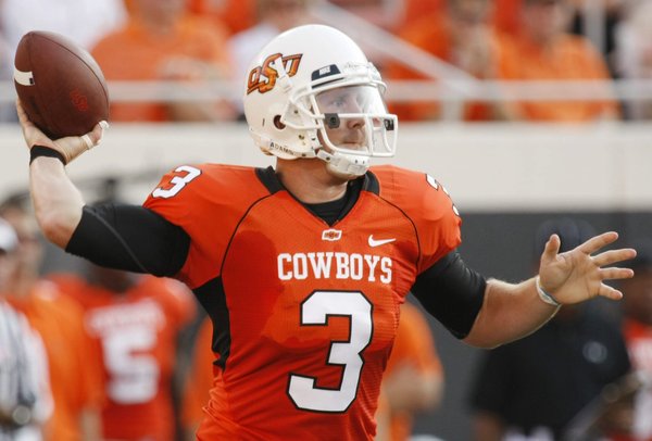 Oklahoma State's Brandon Weeden relies on maturity, rocket arm