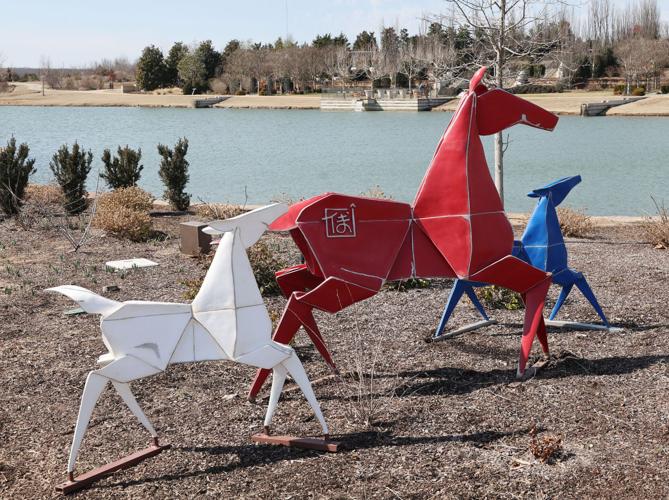 Origami sculptures come to life at Tulsa Botanic Garden