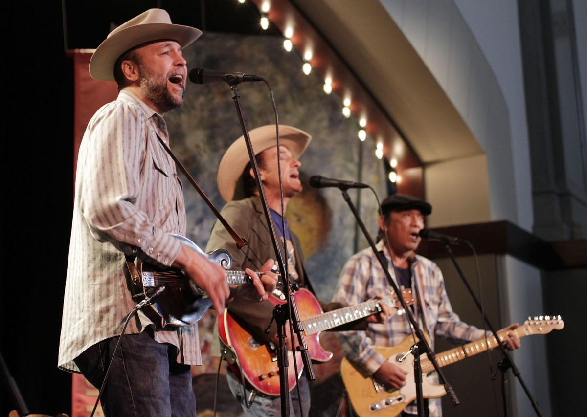 Red Dirt Rangers hosting 'Red Dirt Roundup' weekly residency at Mercury ...