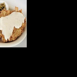 Freeway Cafe: Old-fashioned diner offers worthy comfort food