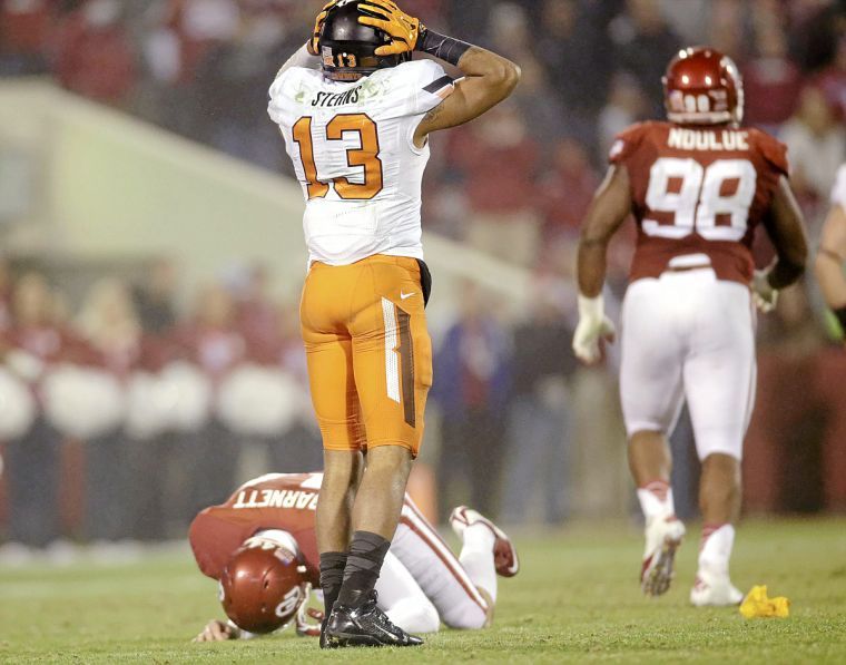 FS1 crew misses mistake OU made by accepting late penalty, punting again