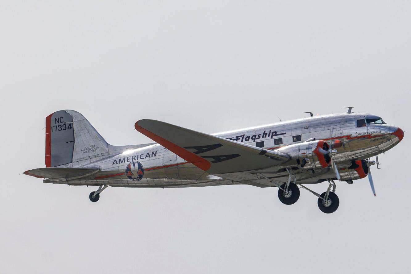 Historic DC-3 plane 'Flagship Detroit' flies in Tulsa