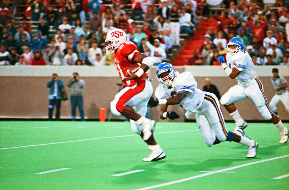 Guerin Emig: Barry Sanders broke Tulsa's heart before making history at ...