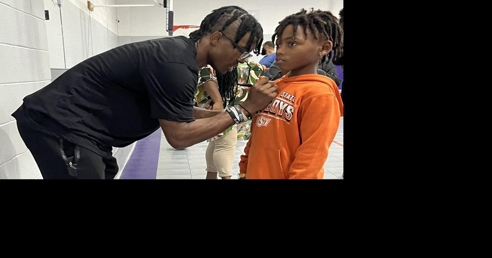 OSU receiver Brennan Presley spends afternoon off with kids at ...
