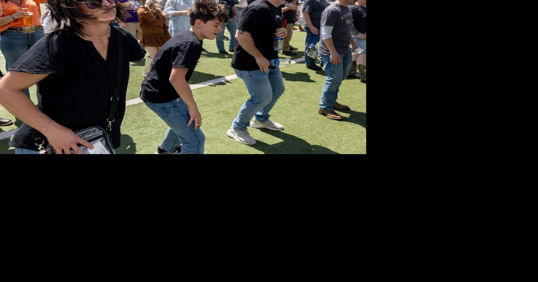 Photos: Scenes from the Boys From Oklahoma concert