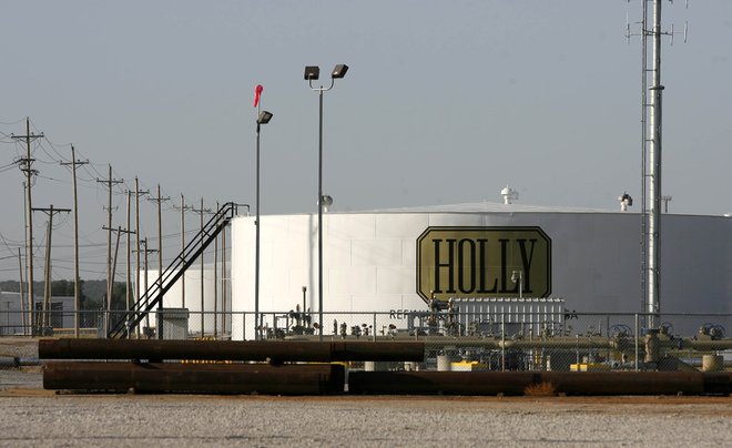 Cause, damage still unknown after fire at HollyFrontier refinery